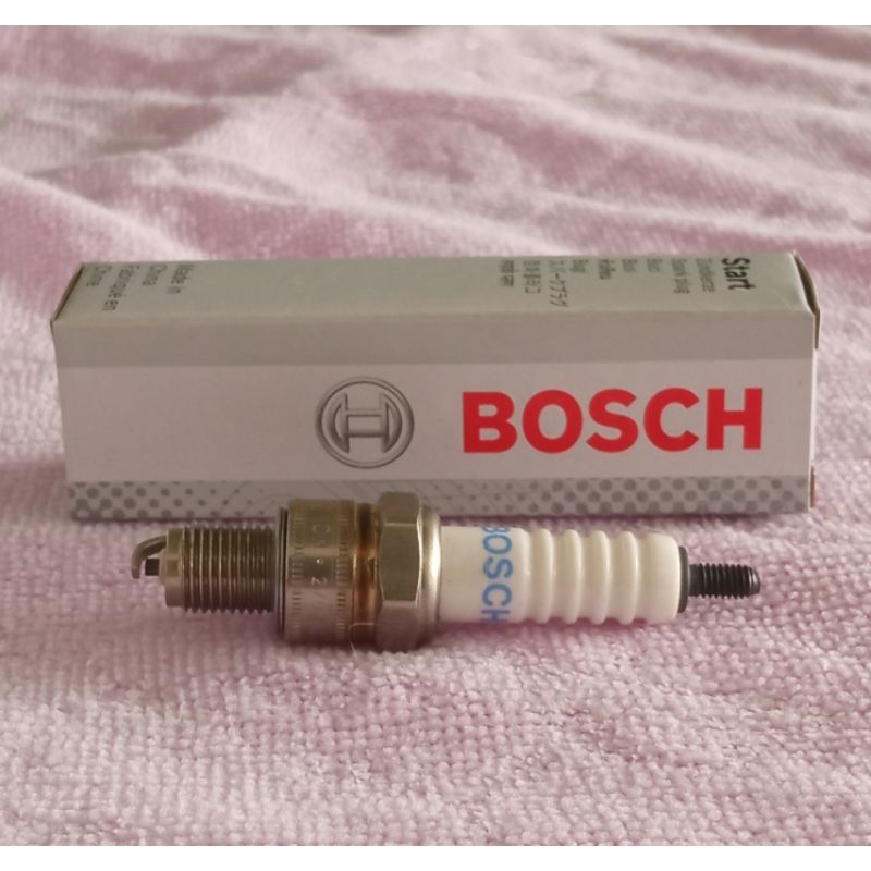 Jual Busi utk motor Honda, Yamaha, Suzuki, Kawasaki merk Bosch Original ...