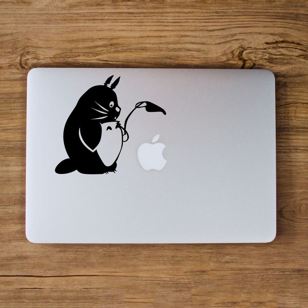Jual Stiker Totoro Giving Leaf Umbrella - Laptop Decal Macbook Sticker ...
