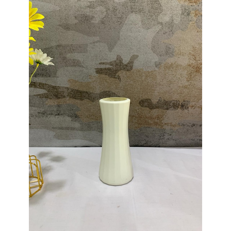 Jual Vas Bunga Plastik - Model Terbaru dengan Desain Modern | Shopee ...