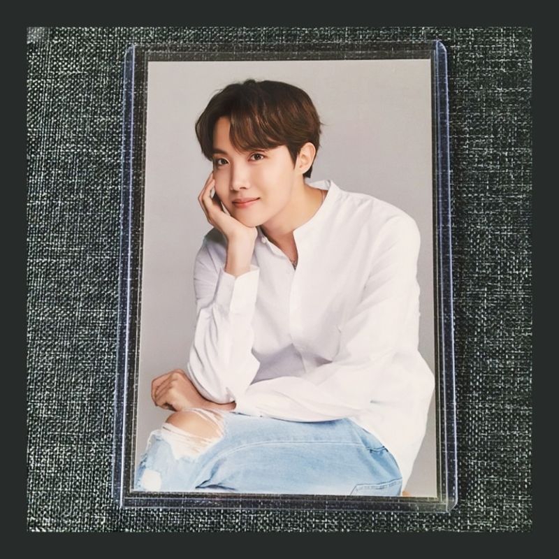 Jual BTS Official Benefit / Privilege 6th Membership Army Kit J-hope | Shopee Indonesia