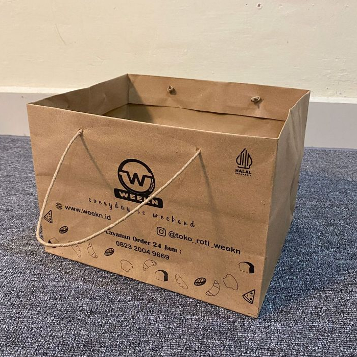 Jual Tas kertas makanan kue roti box nasi custom logo paper bag custom ...