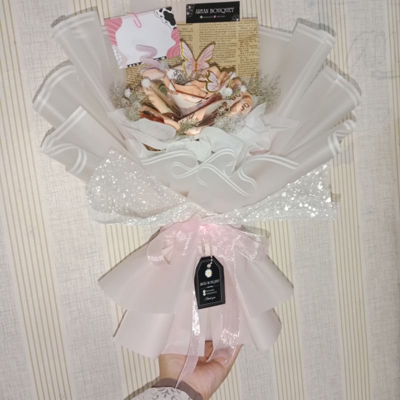 Jual Buket uang bentuk mawar single, Buket Bunga, buket single, buket ...