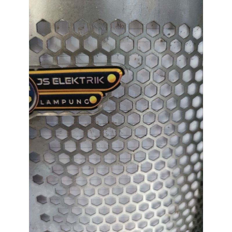 Jual RAM GRIL/Plat Besi Lubang Motif Hexagonal Ukuran 100 x 200 depan ...