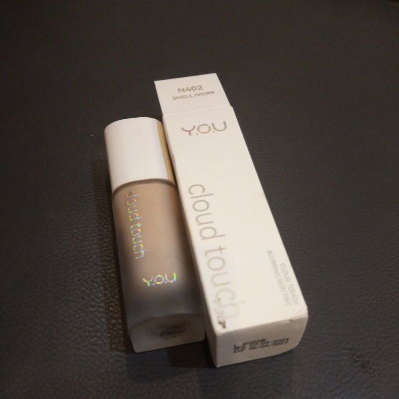 Jual YOU CLOUD TOUCH BLURRING SKIN TINT SHADE N402 SHELL IVORY (FREE ...