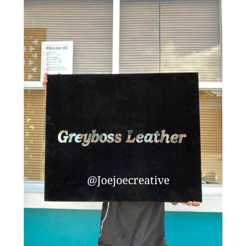 Jual box bludru hanya box nya saja ukuran 50x50 warna mrah | Shopee ...