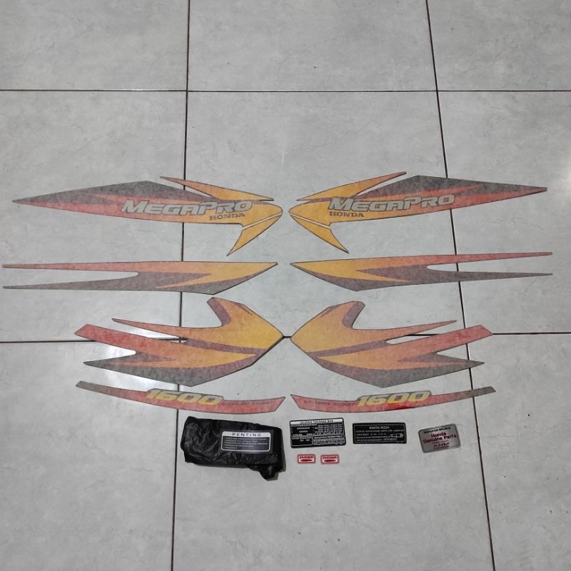 Jual stiker stripping striping decal graphic Honda Megapro Mega Pro GL ...