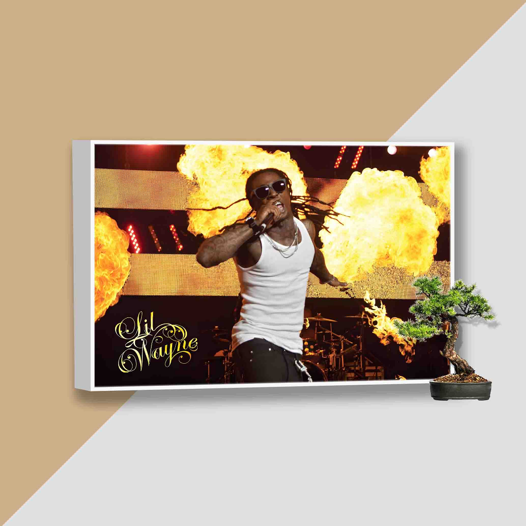 Jual Poster Hip Hop Rapper Lil Wayne - Stage Fire Hiasan Dinding ...