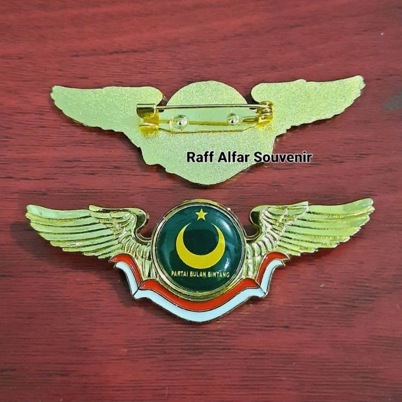 Jual Pin partai bulan bintang model wing | Shopee Indonesia