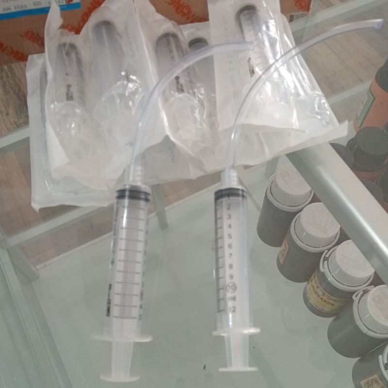 Jual ( 1 PCS ) SUNTIKAN 10 ML PLUS SELANG BISA UNTUK PARFUM TINTA DLL ...