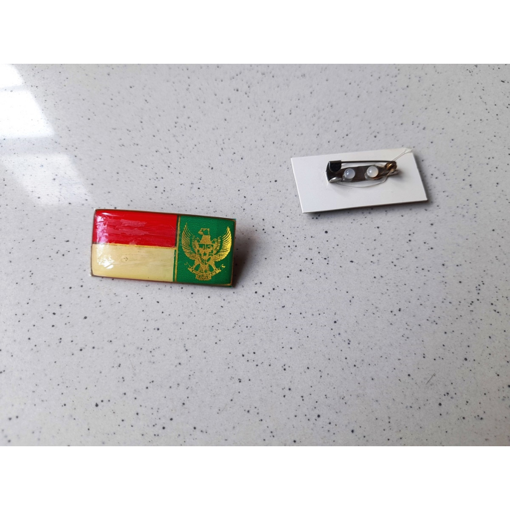 Jual Pin Bendera Merah Putih Garuda Hijau Paskibra SMA Sederajat ...