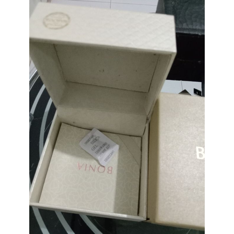 Jual BOX JAM TANGAN (PRELOVED) | Shopee Indonesia