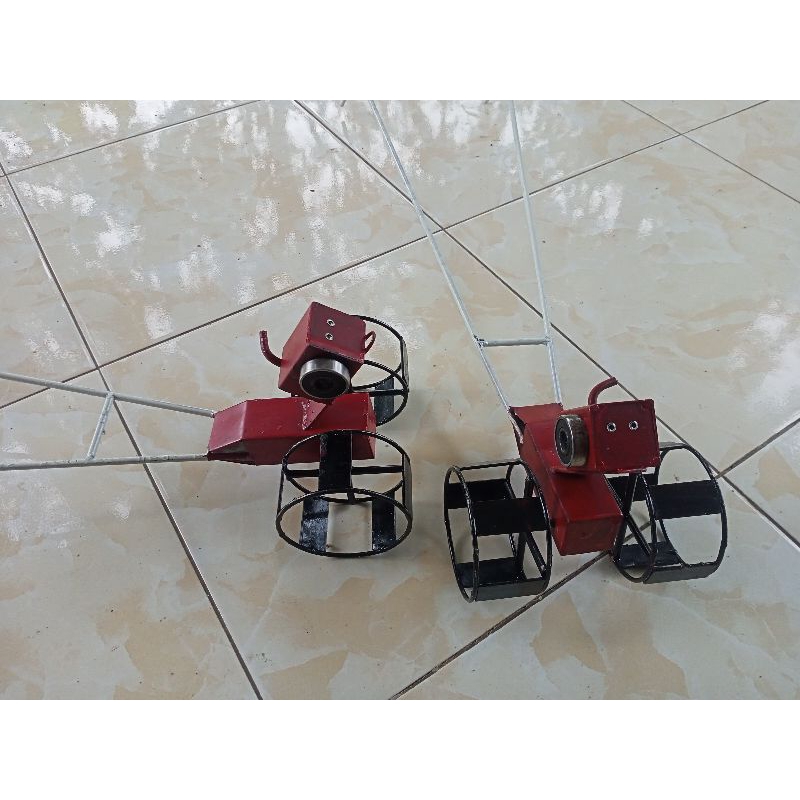 Jual TRAKTOR MAINAN ANAK TERBUAT DARI BESI | Shopee Indonesia