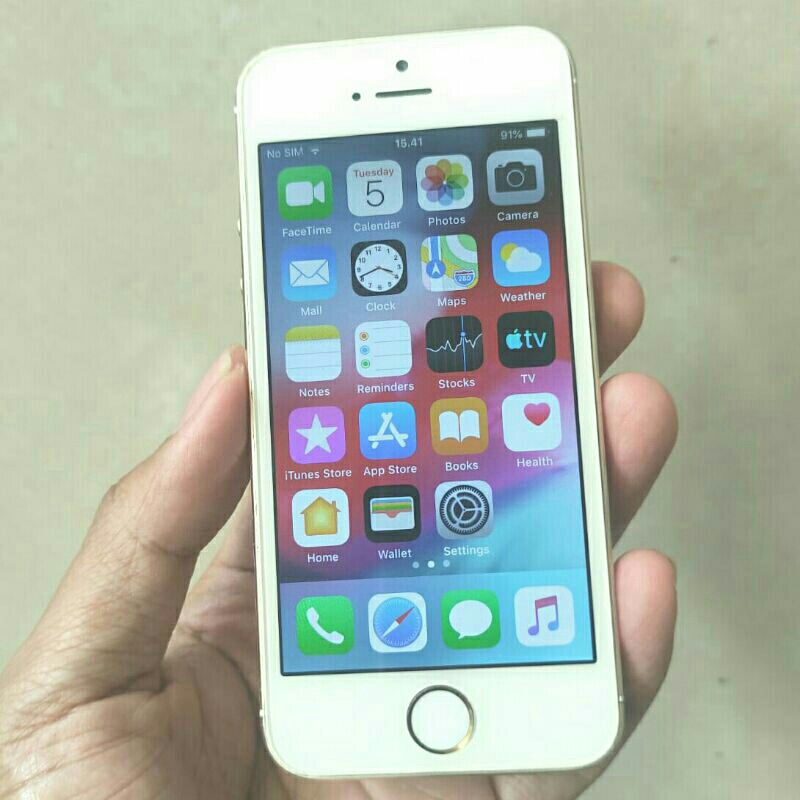 Jual Iphone 5S RAM 1GB Internal 16GB Bypass Wi-Fi Only inter bekas ...