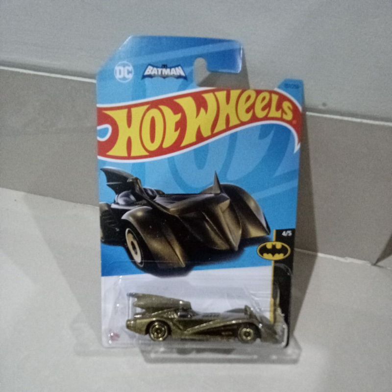 Jual batmobile hotwheels gold batman | Shopee Indonesia