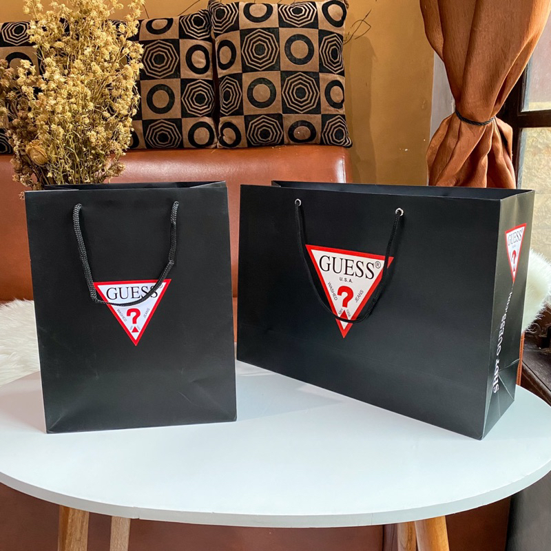 Jual Paper Bag Guess Hitam Paperbag Shopping Bag Tas Mall | Shopee ...