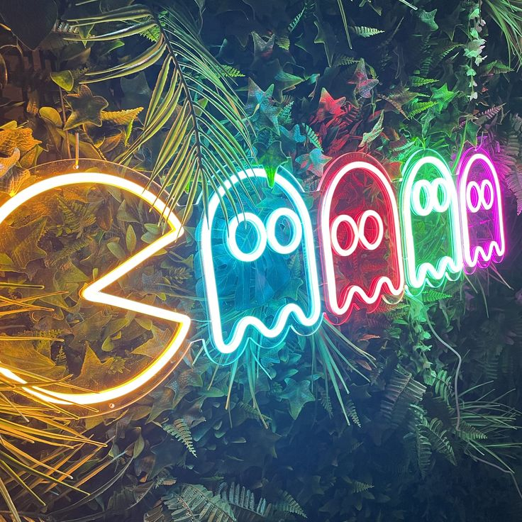 Jual neon sign PACMAN | Shopee Indonesia