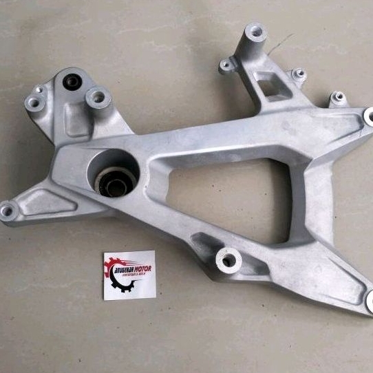 Jual Swing Arm Honda Adv 150 Original K0W | Shopee Indonesia