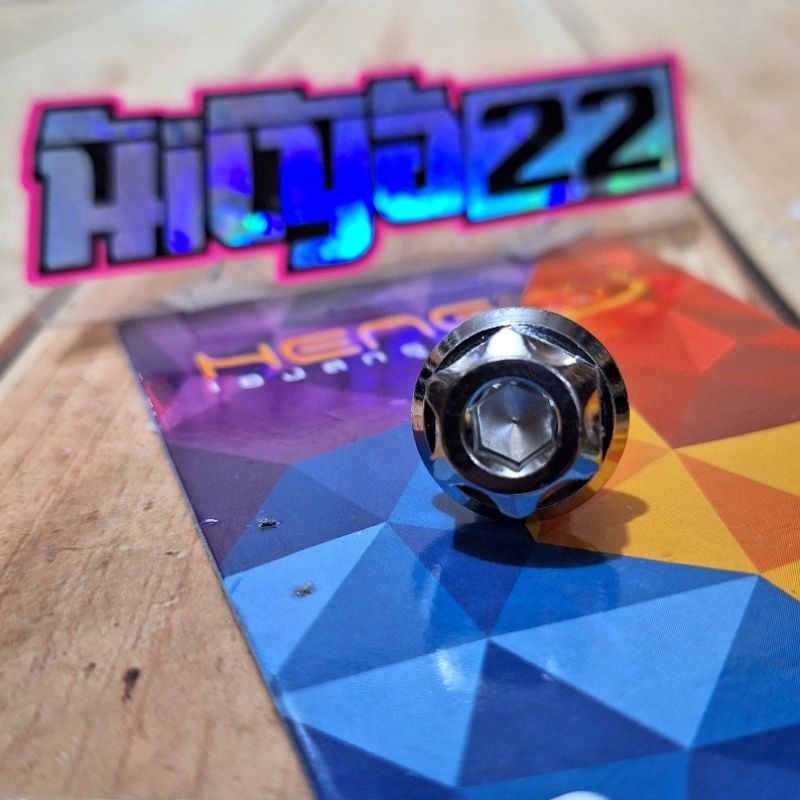 Jual baut pembuangan air radiator vario pcx stainless original Heng ...