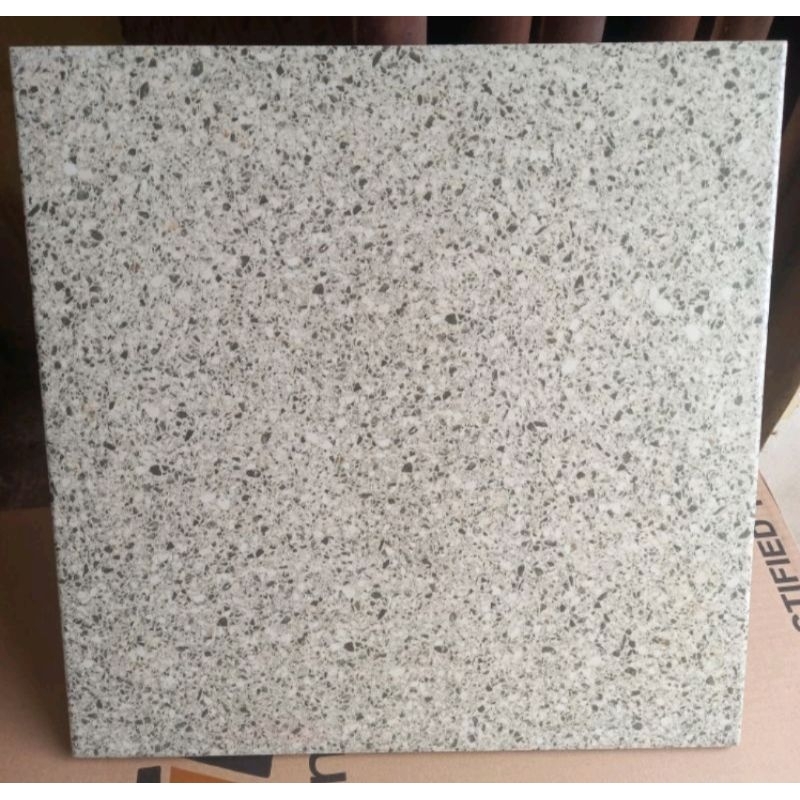 Jual KERAMIK LANTAI 40X40 MOTIF TERASO ABU- GRANITO ABU -MULIA- KERAMIK LANTAI GARASI 4040 ...
