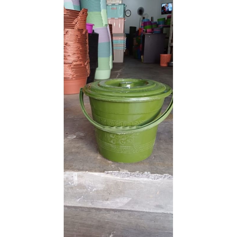 Jual Timbo 3 galon gajah warna hijau / ember plastik / timba hajatan ...