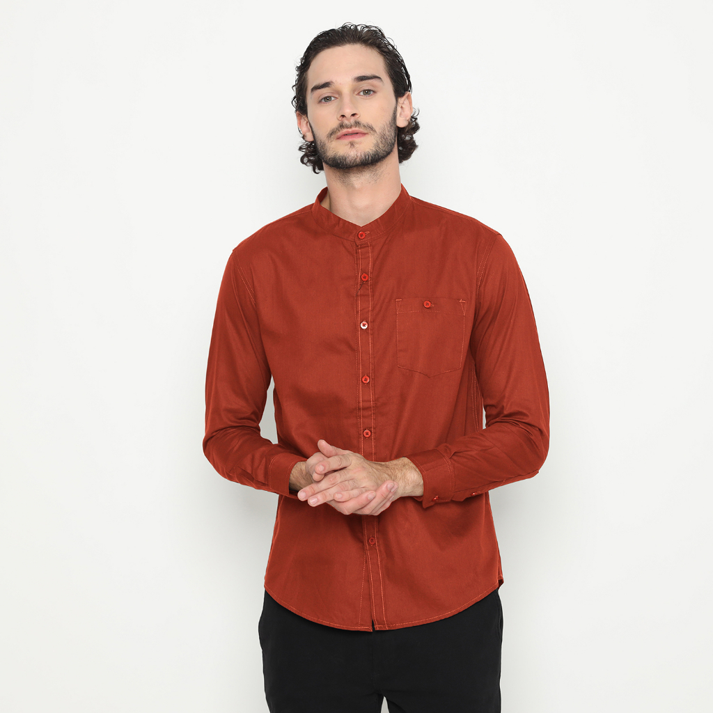 Jual Vanfive Kemeja Pria Shanghai Polos Twill Soft Panjang Merah Bata ...