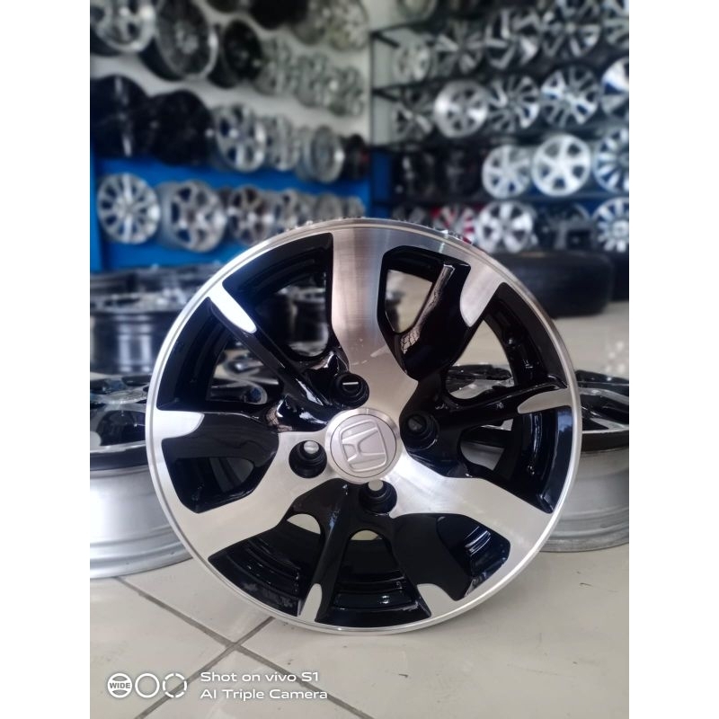 Jual velg original Brio ring 14 pcd 4×100 #cocok, Ayla Agya kalya Sigra dll | Shopee Indonesia