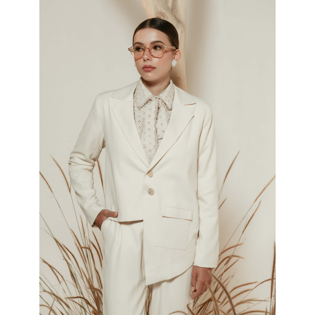 Jual Aleza - Atasan Outer Wanita Amber Blazer | Shopee Indonesia