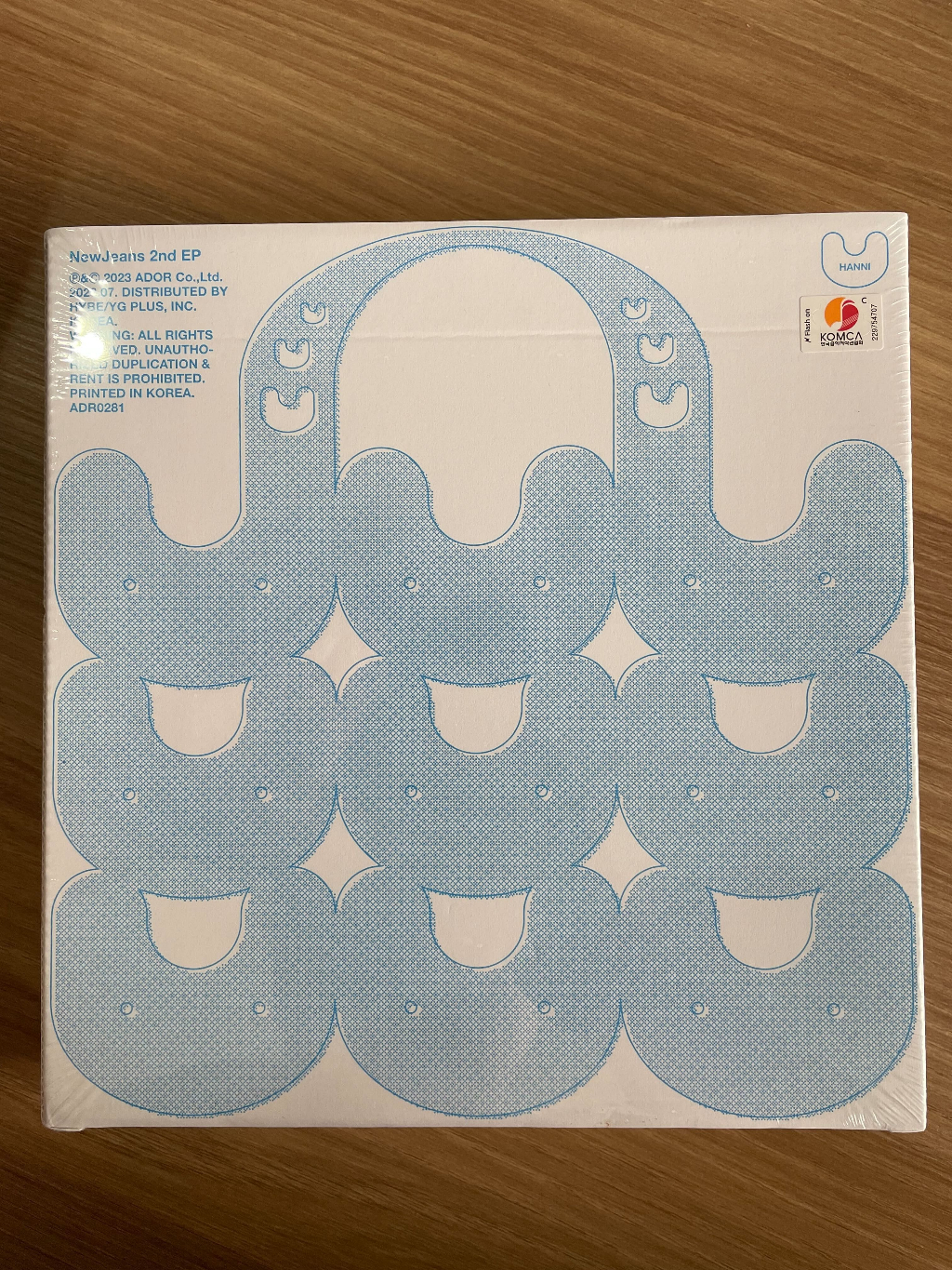 Jual [Ready Stock] NewJeans 2nd EP 'Get Up' Bunny Beach Bag (Choose Version) | Shopee Indonesia