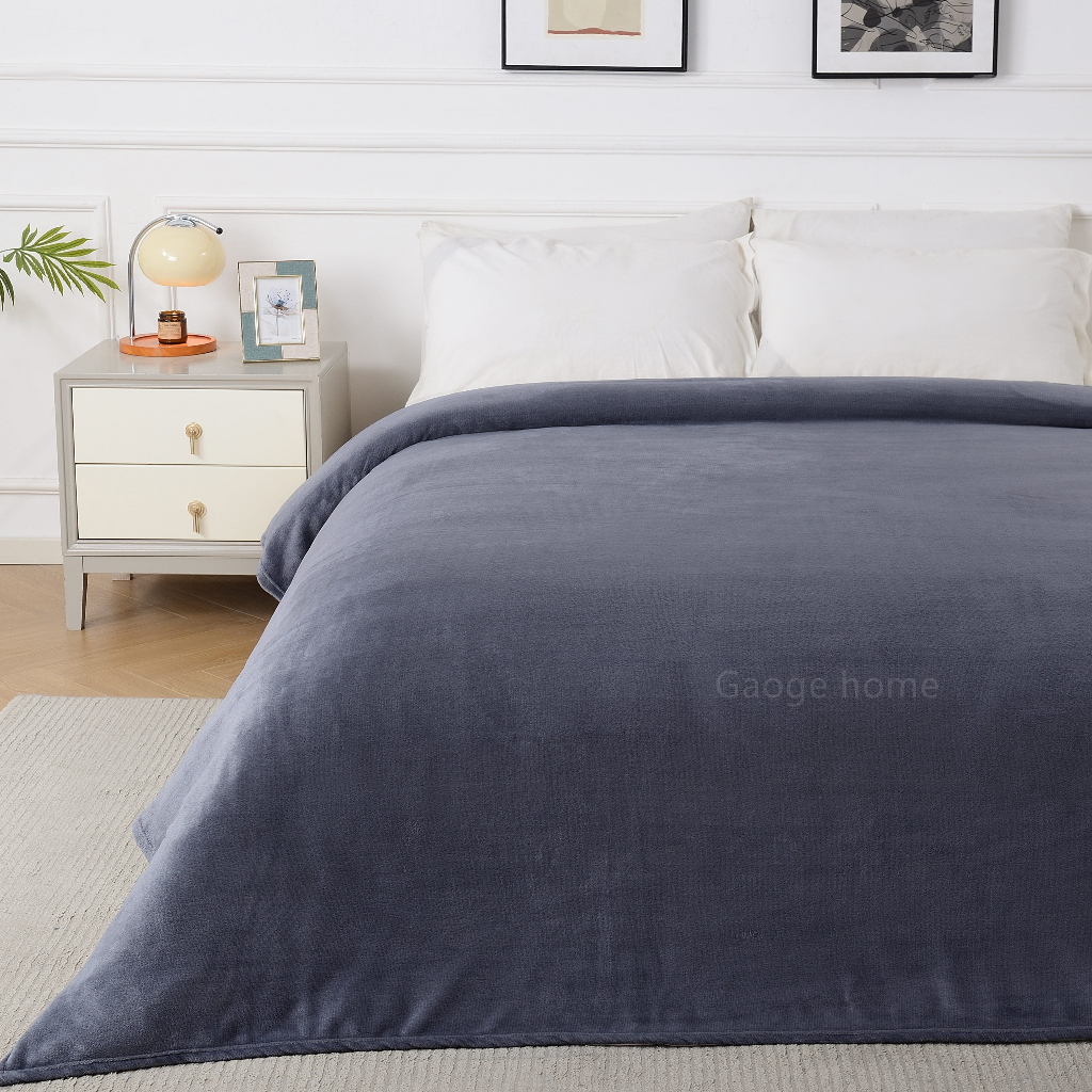 Jual Selimut Bulu Polos size 180x200 cm Tebal Halus Lembut | Shopee ...