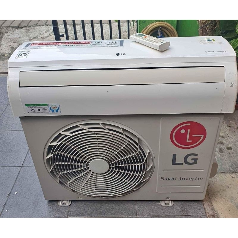Jual ac Lg 1/2 pk outdoor dan indoor masih ori no bekas service | Shopee Indonesia