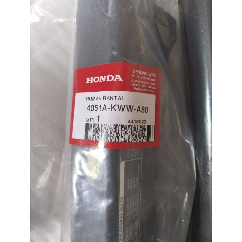 Jual 4051A-KWW-A80 COVER TUTUP RANTAI REVO 110 ORIGINAL AHM | Shopee ...