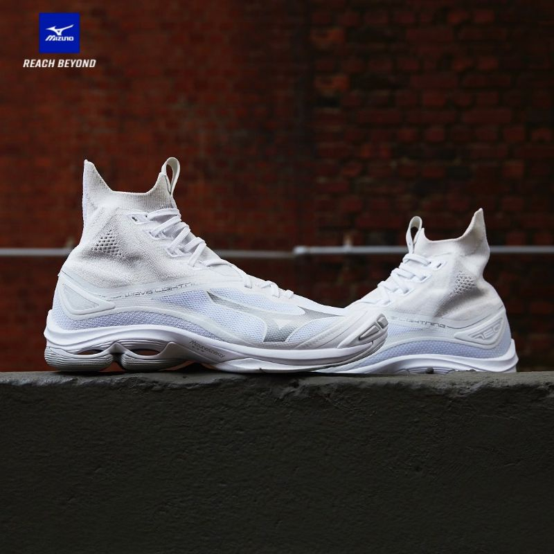 Jual Mizuno Sepatu Volley Wave Lightning Neo V1GA200204 White Silver ... Jual Mizuno Sepatu Volley Wave Lightning Neo V1GA200204 White Silver ...
