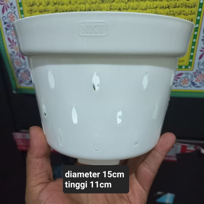 Jual POT BANYAK LOBANG, NKT POROS 15 PUTIH | Shopee Indonesia
