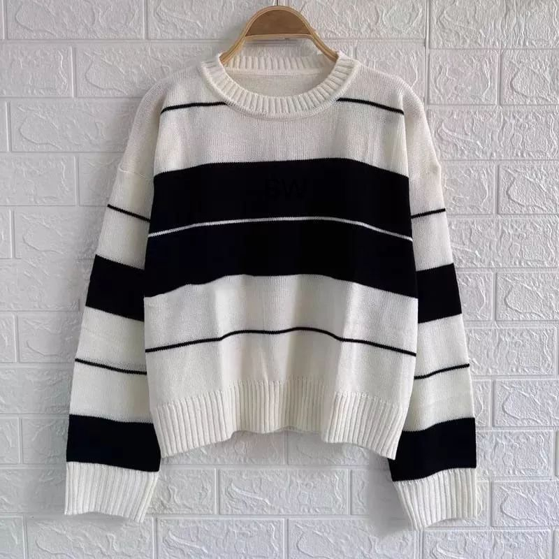 Jual SWEATER RAJUT CROP WANITA RINSYI MOTIP GARIS LENGAN PANJANG ...