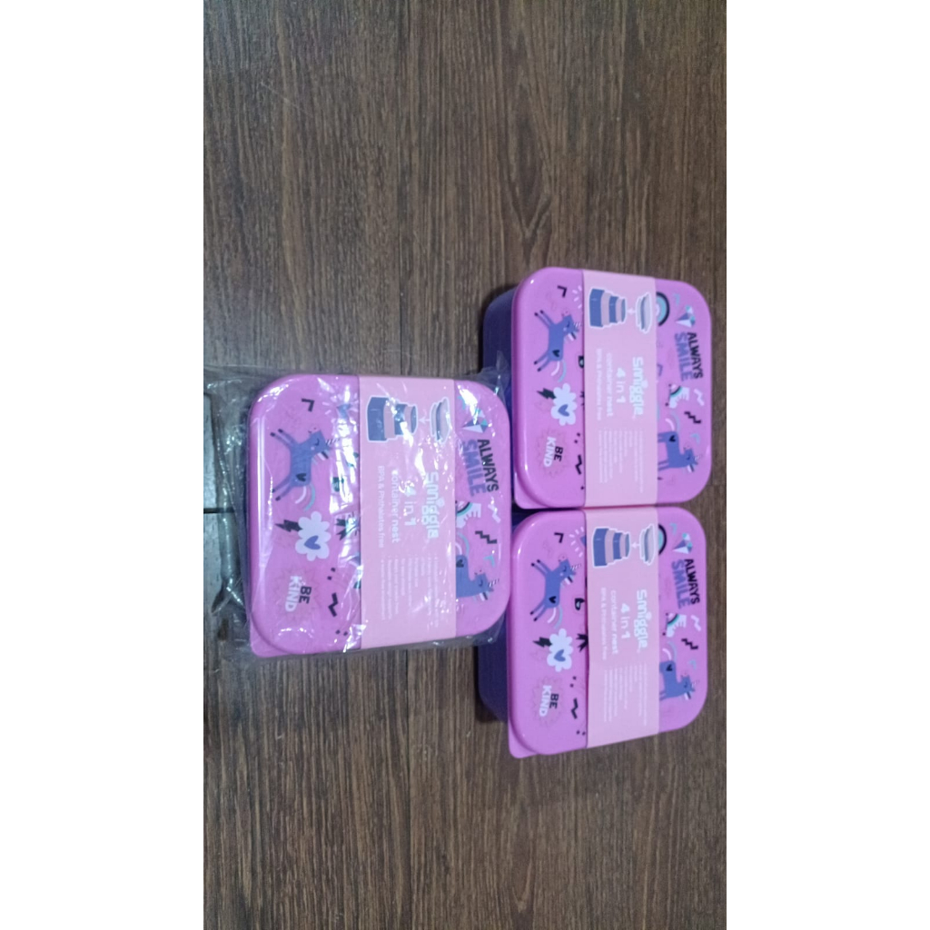 Jual READY SMIGGLE 4IN1 SNACK CONTAINER , SNACK BOX, LUNCHBOX ...