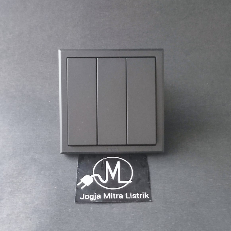 Jual SAKLAR TRIPLE IB SIMON E3 - BLACK | Shopee Indonesia