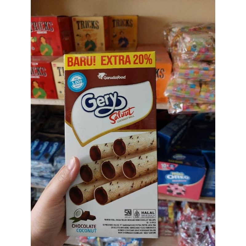 Jual Gery Salut Chocolate Coconut 1 kotak isi 24 pcs | Shopee Indonesia