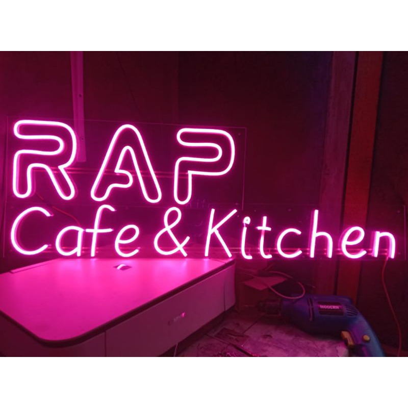 Jual Lampu hias custom tulisan 18-22 huruf, lampu LED dekorasi, neon ...