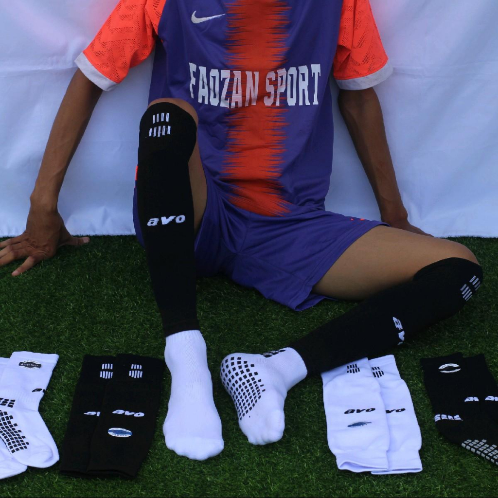 Jual Kaos kaki futsal sepakbola avo anti slip pendek | panjang ...