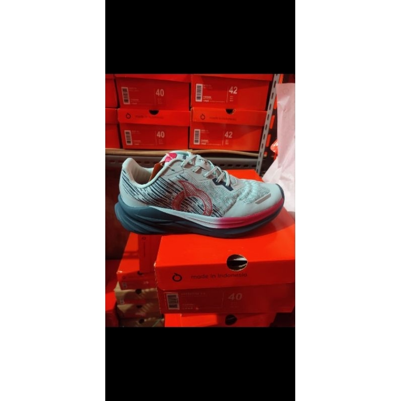 Jual OrtusEight Hyperfuse 2.0 - Running Shoe/Sepatu Lari | Shopee Indonesia