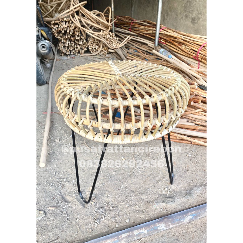 Jual Meja Rotan Kaki besi/ Meja santai rotan | Shopee Indonesia