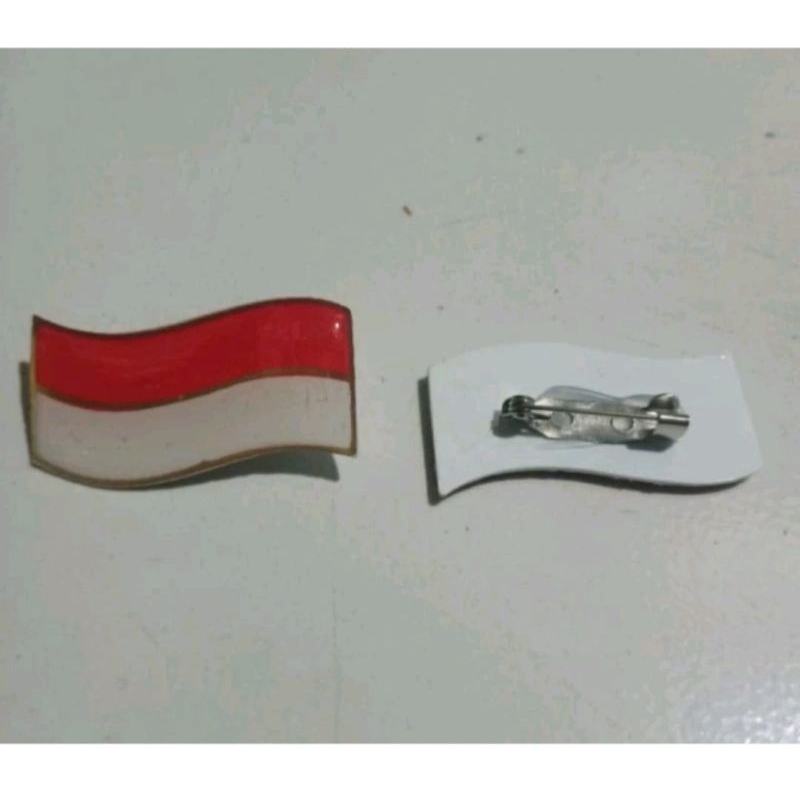 Jual Pin Merah Putih Fiber (Mika) | Shopee Indonesia