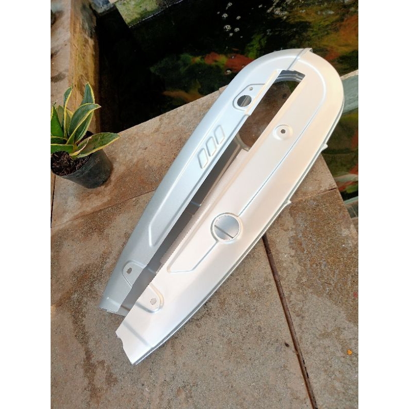 Jual TUTUP RANTAI ASTREA GRAND IMPRESSA LEGENDA IMPOR KATENGKAS TUTUP RANTAI | Shopee Indonesia