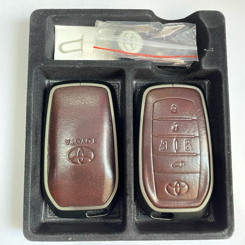 Jual Genuine Leather Keyless Cover for Toyota Alphard, Vellfire 5 ...