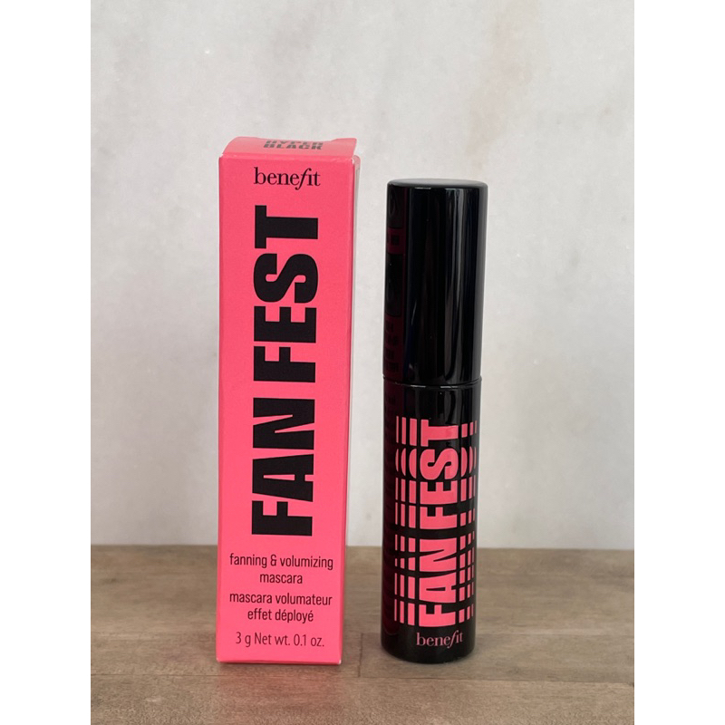 Jual Benefit Fan Fest Mascara 3g (Hyper Black) | Shopee Indonesia
