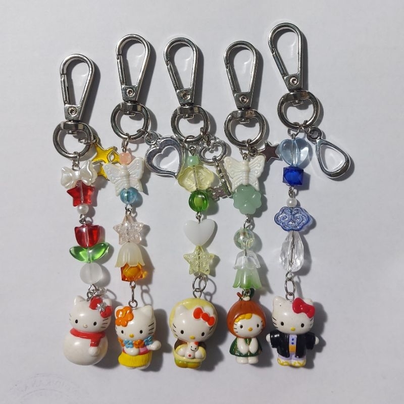 Jual charm keychain manik hello kitty sanrio kucing lucu aesthetic ...