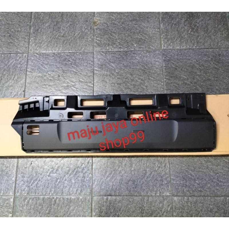 Jual GRILE BEMPER BAWAH NEW CARRY 2021-2022 ASLI | Shopee Indonesia