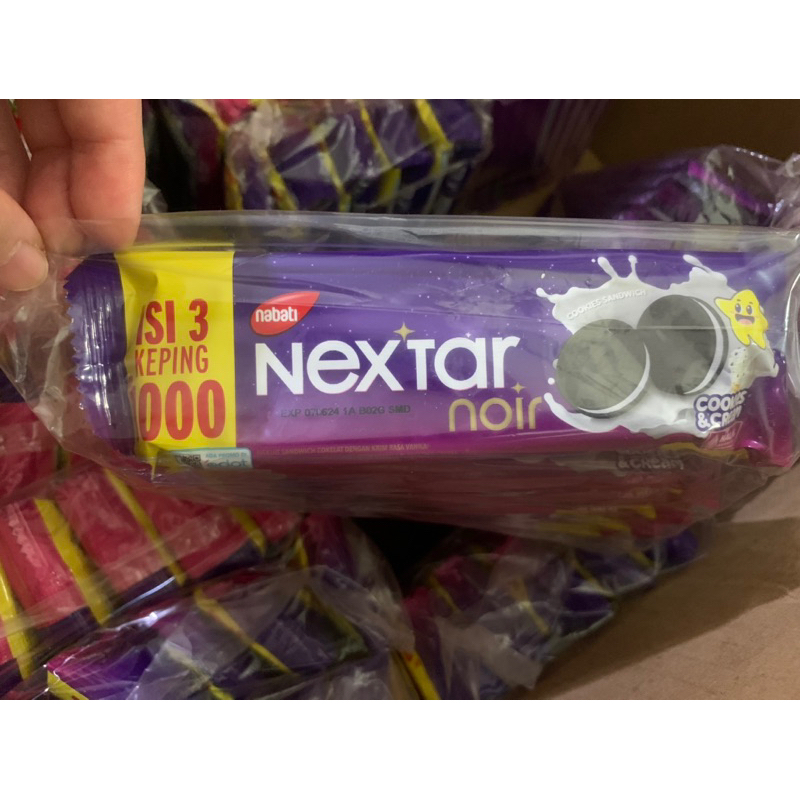 Jual Nextar Noir Biskuit Cookies & Cream 21g Isi 10pc/pak | Shopee ...