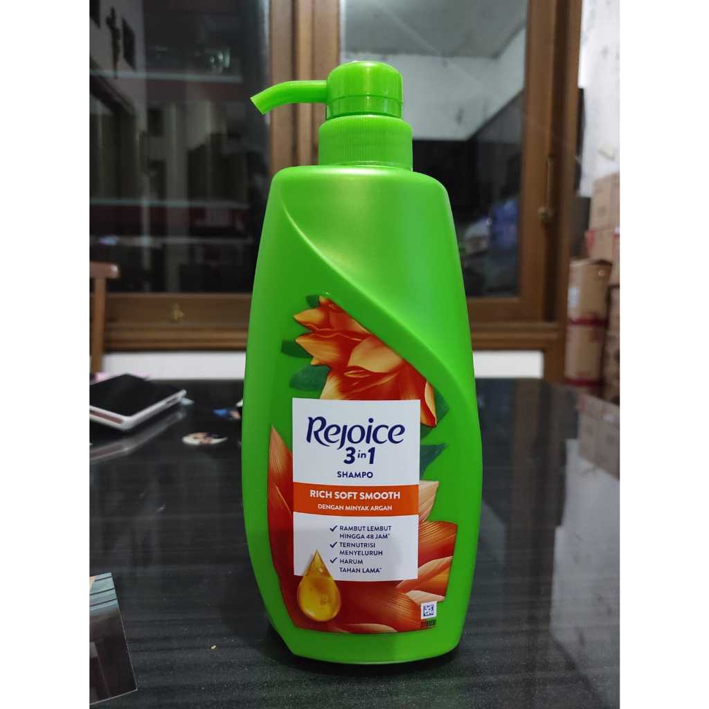 Jual Rejoice Shampo 3 in 1 Rich Soft Smooth 600 ml / 600ml | Shopee Indonesia