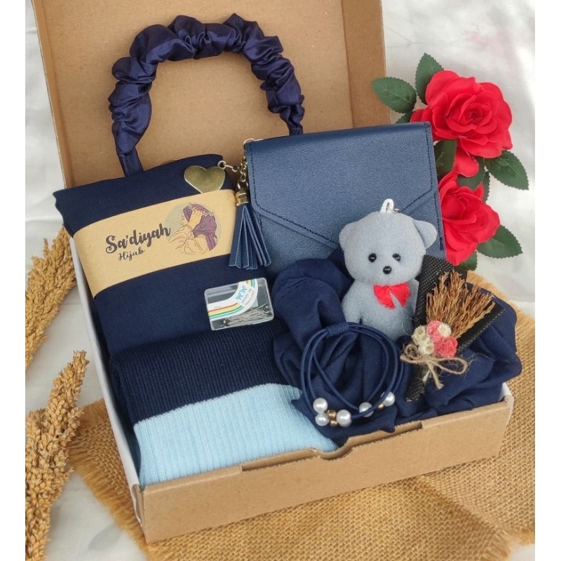 Jual Hampers Hijab / Gift Box Ultah / Gift Box Wedding / Kado Wisuda ...